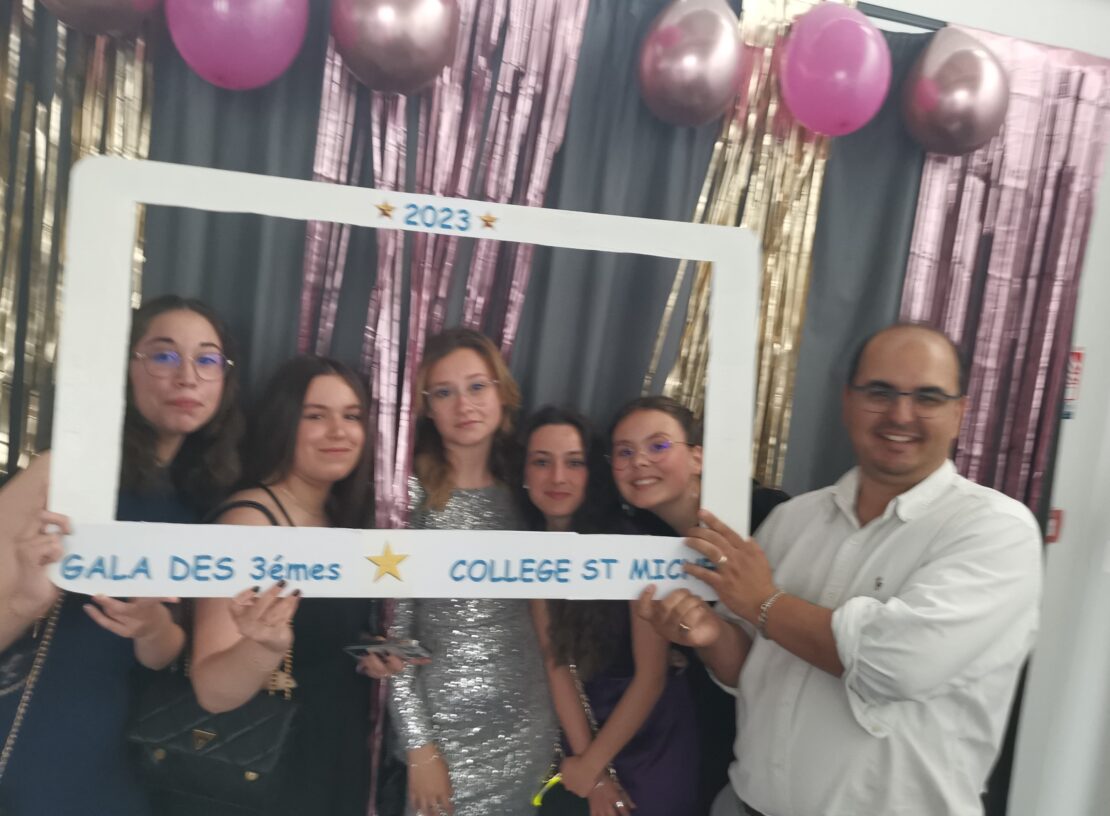 BAL DES 3EME - Ensemble Scolaire Saint Jean-Paul II